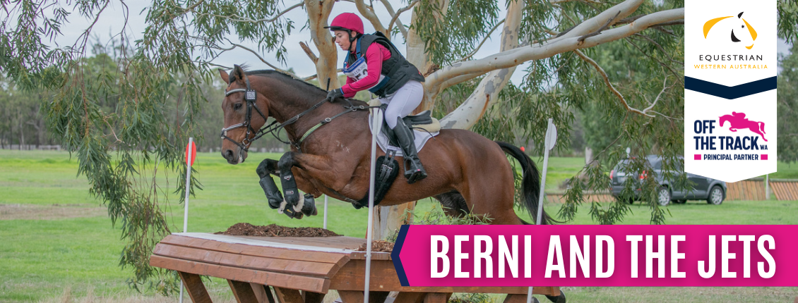 BERNI AND THE JETS | JETTING OFF ON BERNI AIRLINES! | Equestrian ...